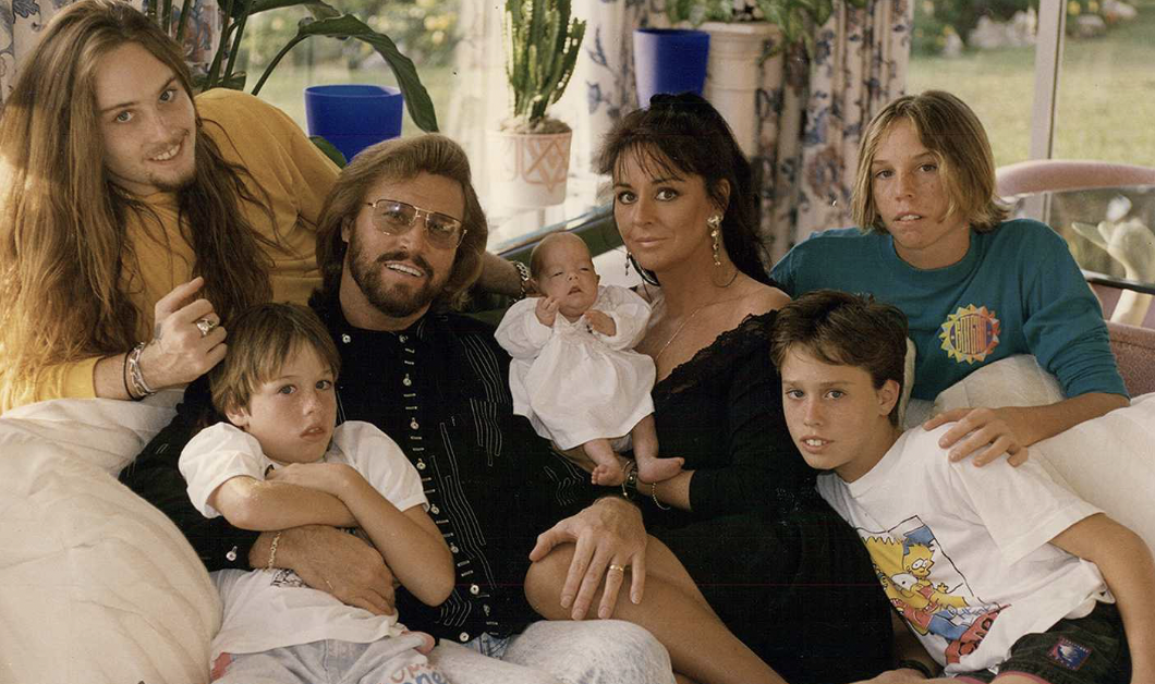 Visit to the United Kingdom - Official Bee Gees Fan Club - GSI